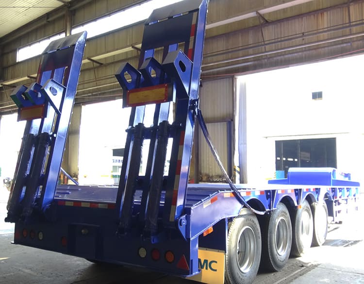 CIMC 4 Axle Tractor Low Loader Trailer for Sale in Zambia
